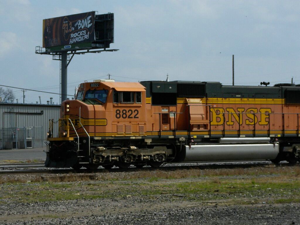 BNSF 8822